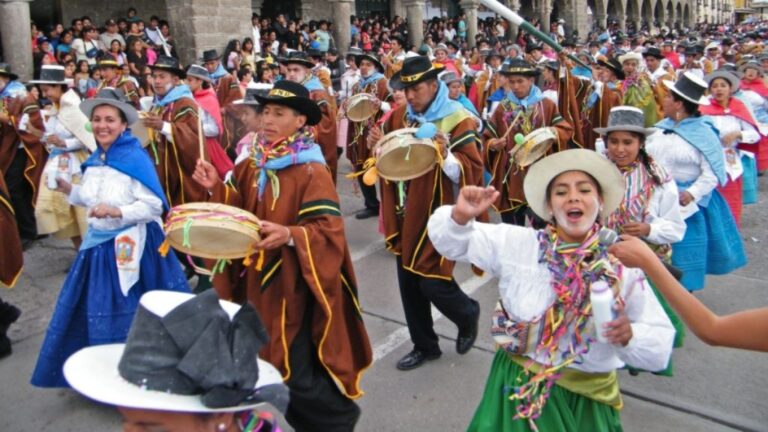 Carnavales en Perú: ¿cómo se celebran en nuestras principales regiones ...
